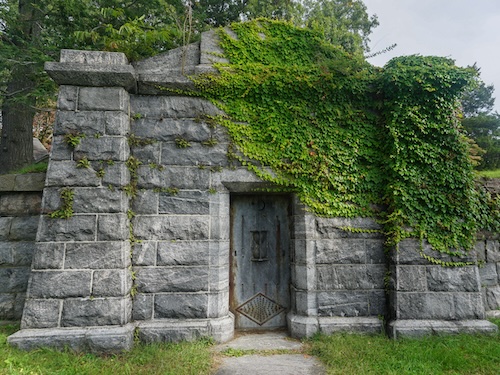 SUNDAY ZEN: You Find Yourself Locked in a Stone Crypt: How Will You Get ...